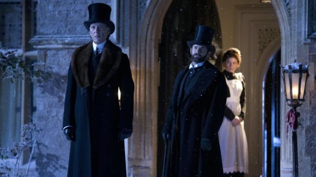 Doctor Who Christmas special, The Snowmen - new pictures - BBC Newsround