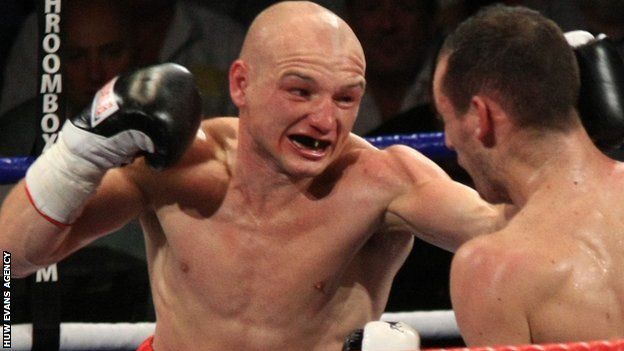 Gavin Rees set for WBC title shot against Adrien Broner - BBC Sport