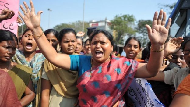 Tragedy of Delhi rape victim seeking better life - BBC News