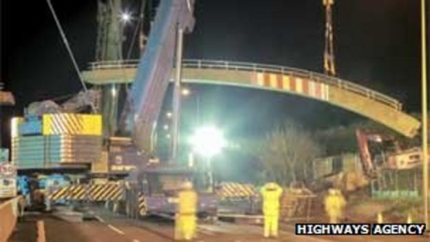 M5 near Bristol closed overnight to install footbridge - BBC News