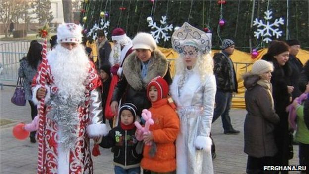 Father Christmas off air in Uzbekistan - BBC News