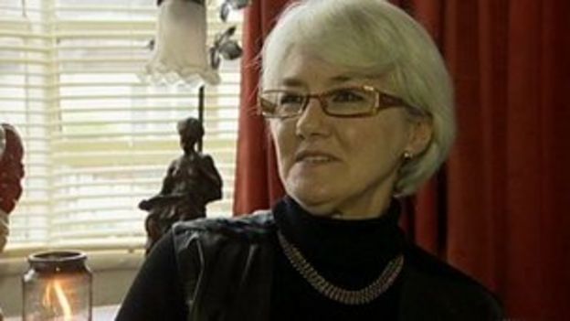 Susan Hatton given 'second chance' to pay bus stop parking ticket - BBC ...