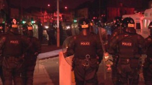 East Belfast riot accused 'trying out laser' - BBC News