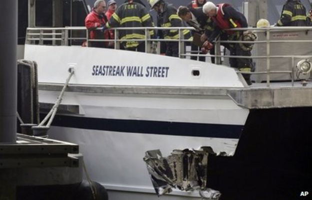 Seastreak Wall Street ferry crash hurts scores in New York - BBC News