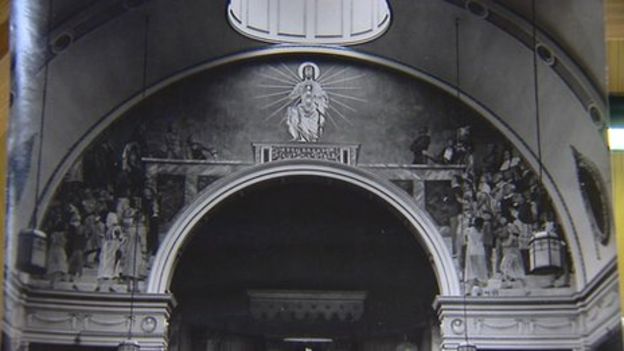 Huge mural hidden in The Sacred Heart church in Edinburgh - BBC News