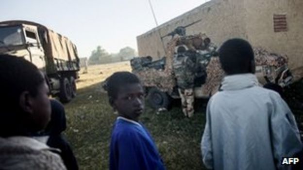 Mali conflict: Rewriting the UN's best made plans - BBC News