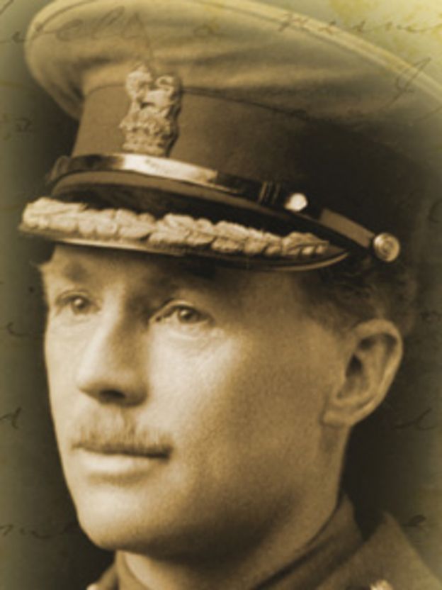World War I officer's letters home reveal frustration - BBC News