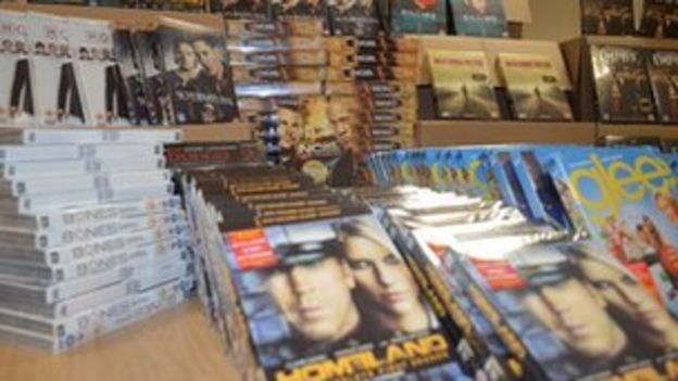 North Yorkshire Police seize 40,000 'fake' DVDs - BBC News