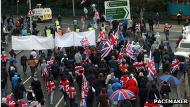 Union flag protest: Legal challenge brought against police - BBC News