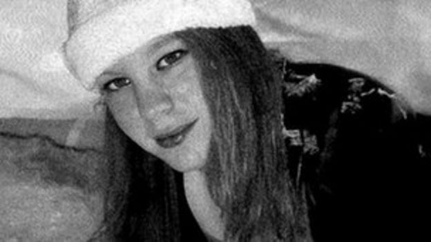 Sasha Marsden stabbed to death in Blackpool alley - BBC News