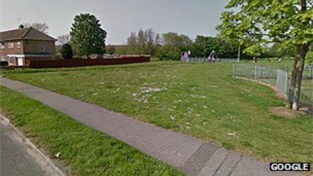 Lowestoft woman sexually assaulted - BBC News