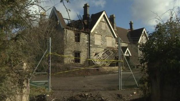 Somerset fire damages derelict Butleigh Hospital site - BBC News