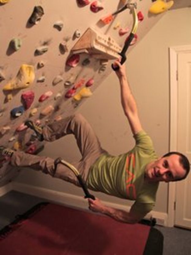 Hard climb: Injured pro-climber on his rocky recovery - BBC News