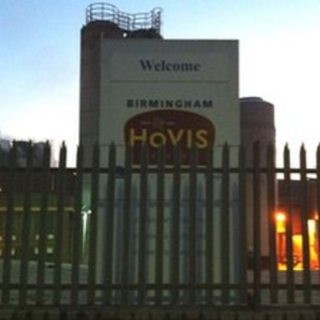 Union plea over lost Birmingham Hovis contract - BBC News