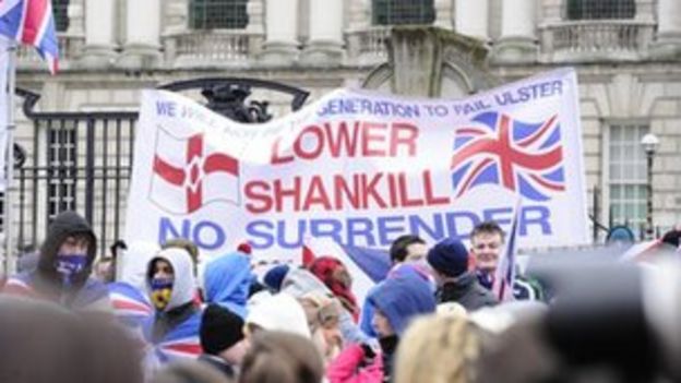 Union flag protests: Matt Baggott defends policing - BBC News