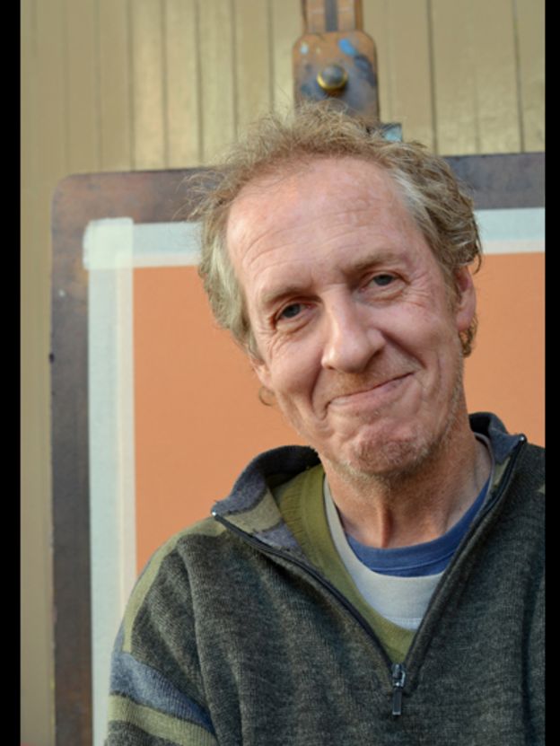 Peter Howson's new work 'From Death to Life' on display - BBC News