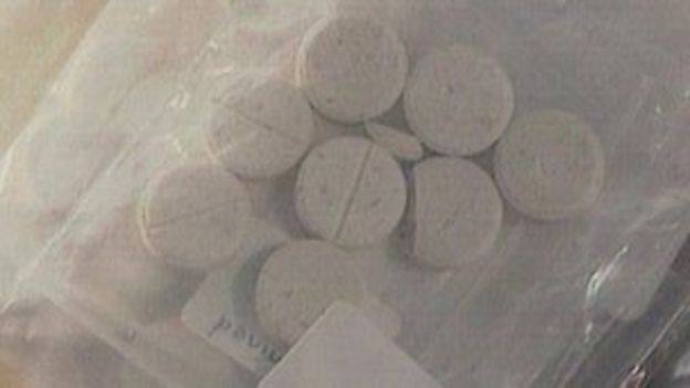 'Rockstar' drug hospitalises seven in Lanarkshire - BBC News
