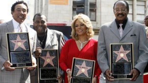 Bobby Rogers, The Miracles co-founder dies - BBC News