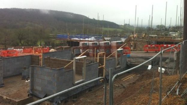 Devon house-building projects 'to create up to 1,000 jobs' - BBC News