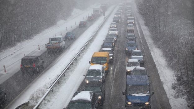 In Pictures: Snow - BBC News