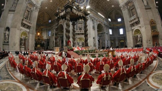 In pictures: Cardinals' conclave - BBC News