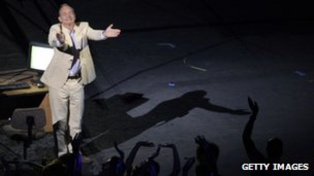 Internet pioneers win engineering prize - BBC News