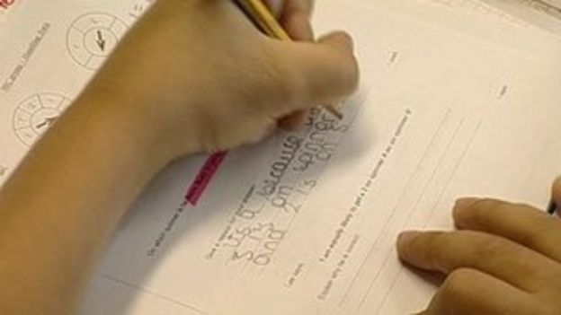 Shared education: Northern Ireland pupils give their opinions - BBC News