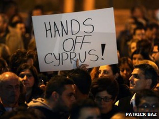 How the Cyprus crisis affects Cypriots - BBC News