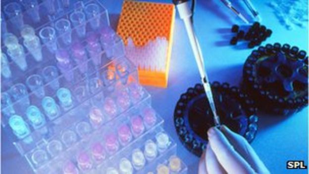 Young cancer deaths 'halved in last 30 years' - BBC News