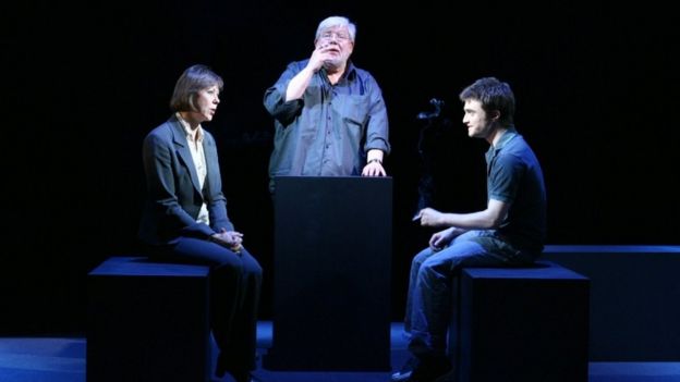 In pictures: The career of Richard Griffiths - BBC News