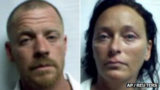 Virginia 'serial arsonists' suspected of 77 blazes - BBC News