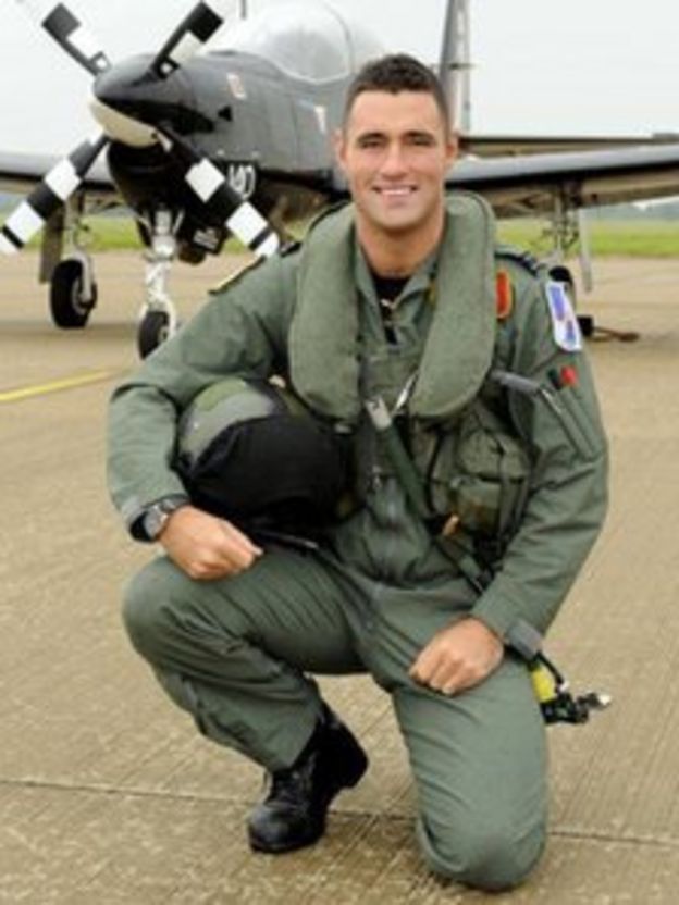 Murder charge over death of pilot Steven Barrett in Edinburgh - BBC News