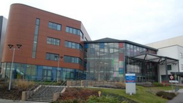 Walsall Healthcare NHS Trust plans to cut 300 jobs - BBC News