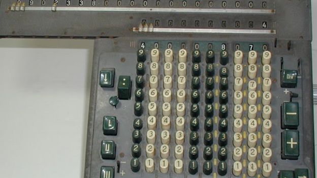 In pictures: How Cambridge Computer Lab changed the world - BBC News