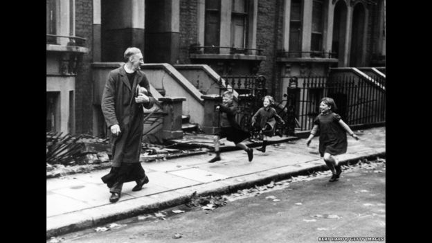 In pictures: Bert Hardy - BBC News