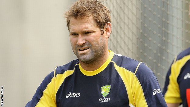 Australia pace bowler Ryan Harris ruled out for two months - BBC Sport