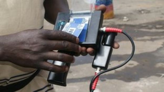 Kenya police: Bomb detectors not fake - BBC News