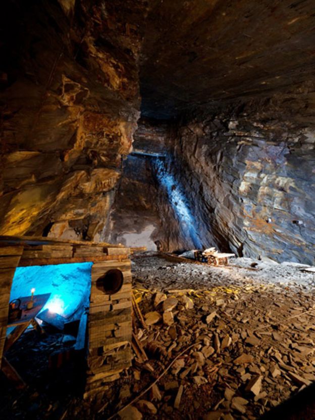 In Pictures: Llechwedd Slate Caverns tour revamp - BBC News