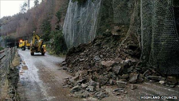 Call for urgent action on troubled Stromeferry bypass - BBC News