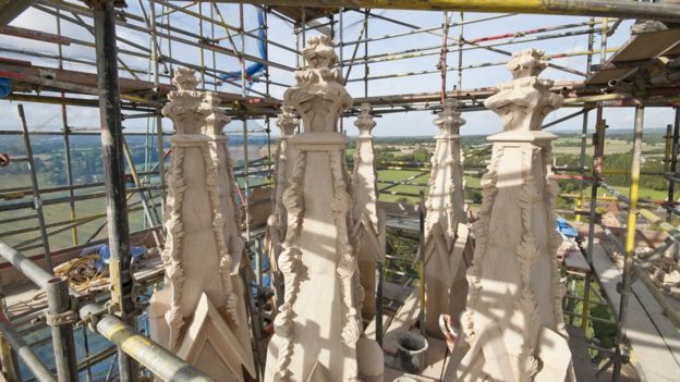In Pictures: Hadlow Tower restored - BBC News