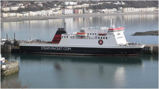 Isle of Man freight vessel begins service - BBC News