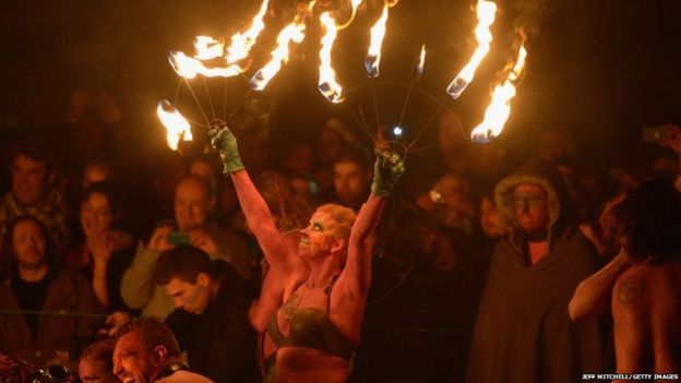 In pictures: Beltane Fire Festival - BBC News