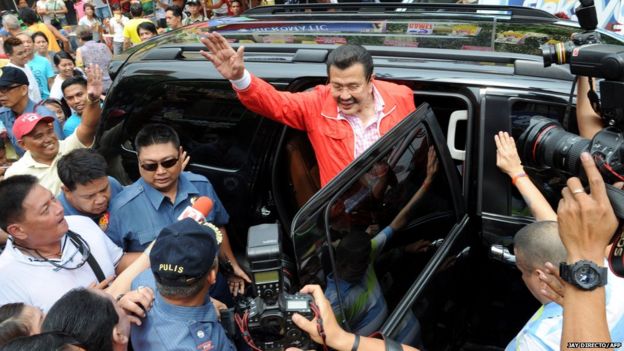 Day in pictures: 13 May 2013 - BBC News