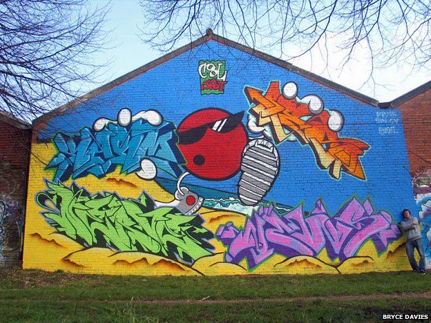 The secret colonies of graffiti artists and skateboarders - BBC News