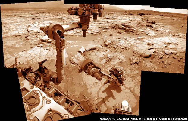 Nasa's Curiosity Mars rover drills second rock sample - BBC News