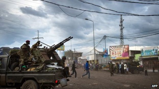 DR Congo fighting: Goma clashes 'kill 19' - BBC News