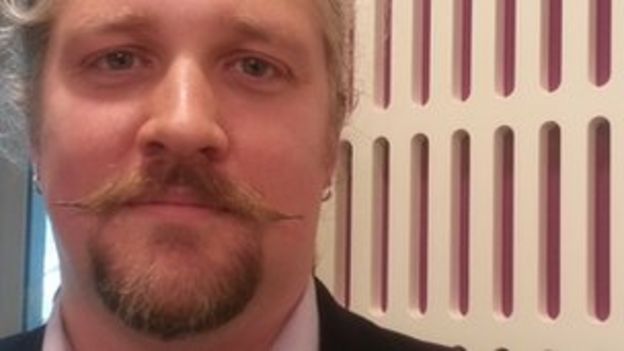 Smart meters need to be harder to hack, experts say - BBC News