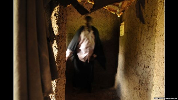 In pictures: Tanzania's traditional healers - BBC News