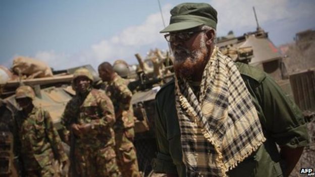 Somalia: Hundreds flee Kismayo as clashes reignite - BBC News