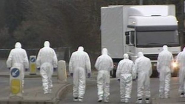Northern Ireland forensic teams begin industrial action - BBC News